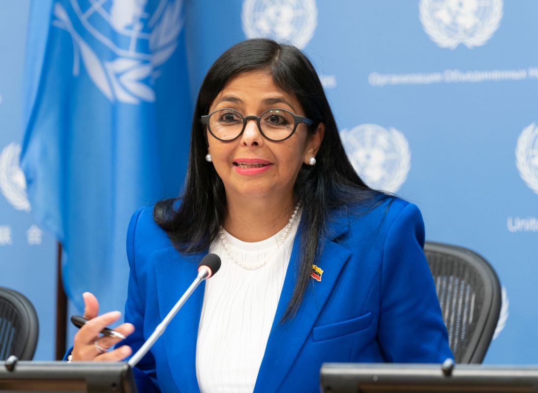 Chi è Delcy Rodríguez, la nuova leader de facto del Venezuela - Fortune ...